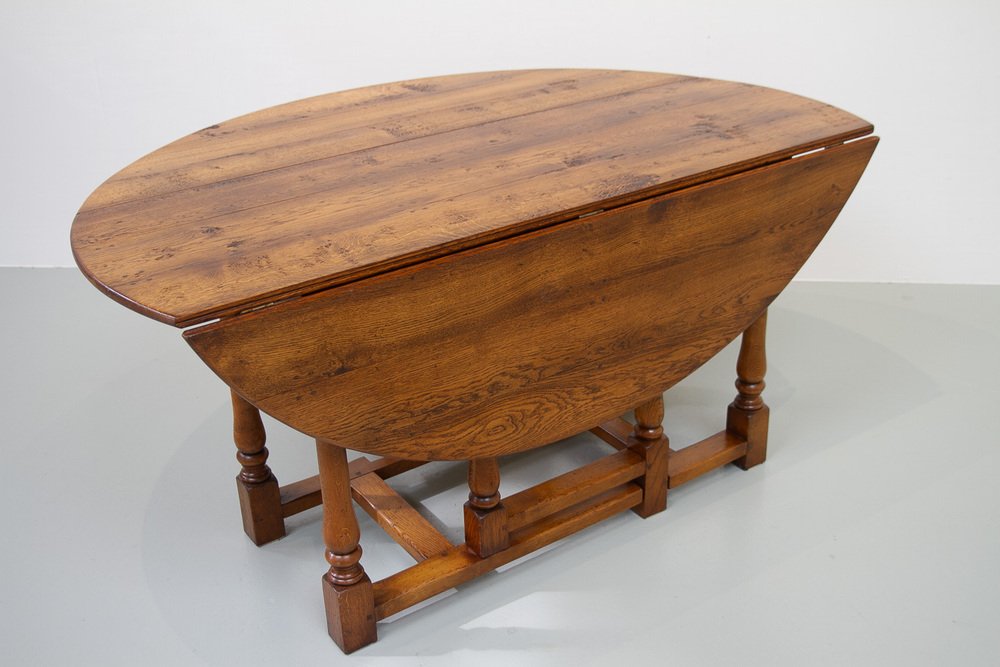 Large Gateleg Dining Table in Oak for sale at Pamono