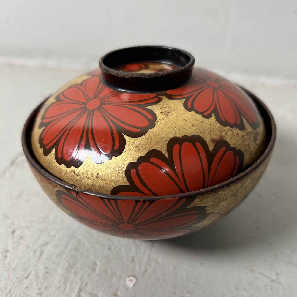 Japanese Urushi Maki-E Ric Bowl, 1920s for sale at Pamono