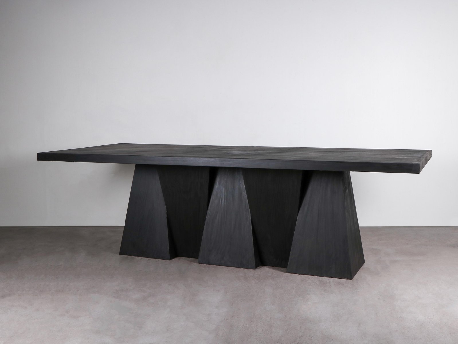 Grav Table by Lucas Morten for sale at Pamono