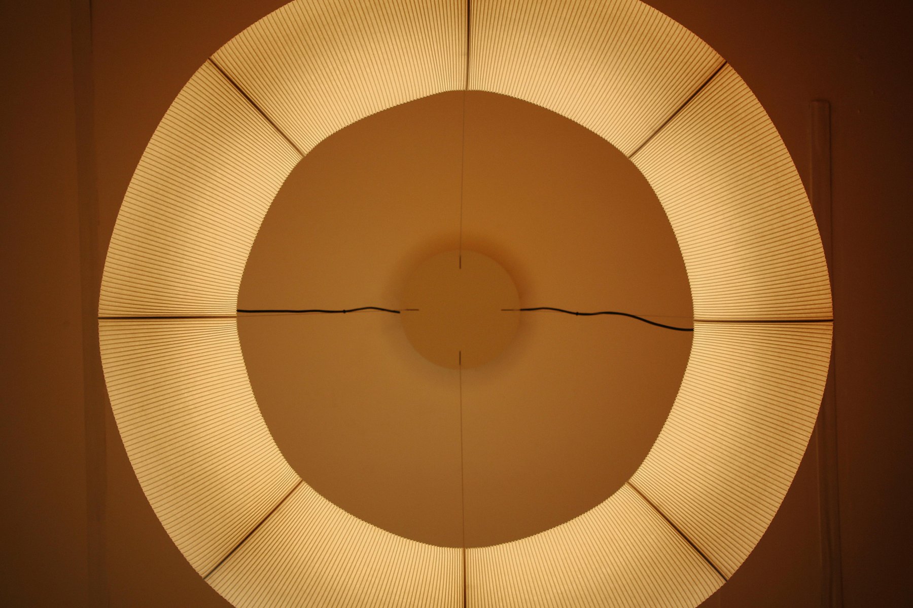 Tekiò Circular P8 Pendant Lamp by Anthony Dickens for sale at Pamono