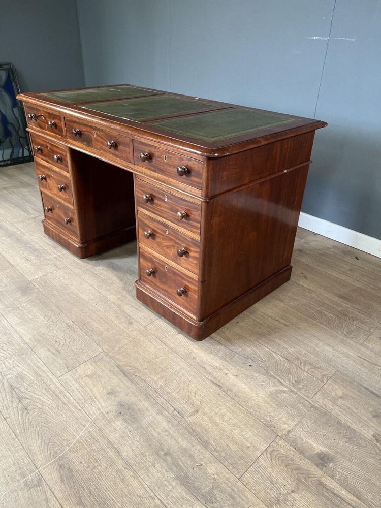 Mahogany Victorian Knee Hole Desk for sale at Pamono