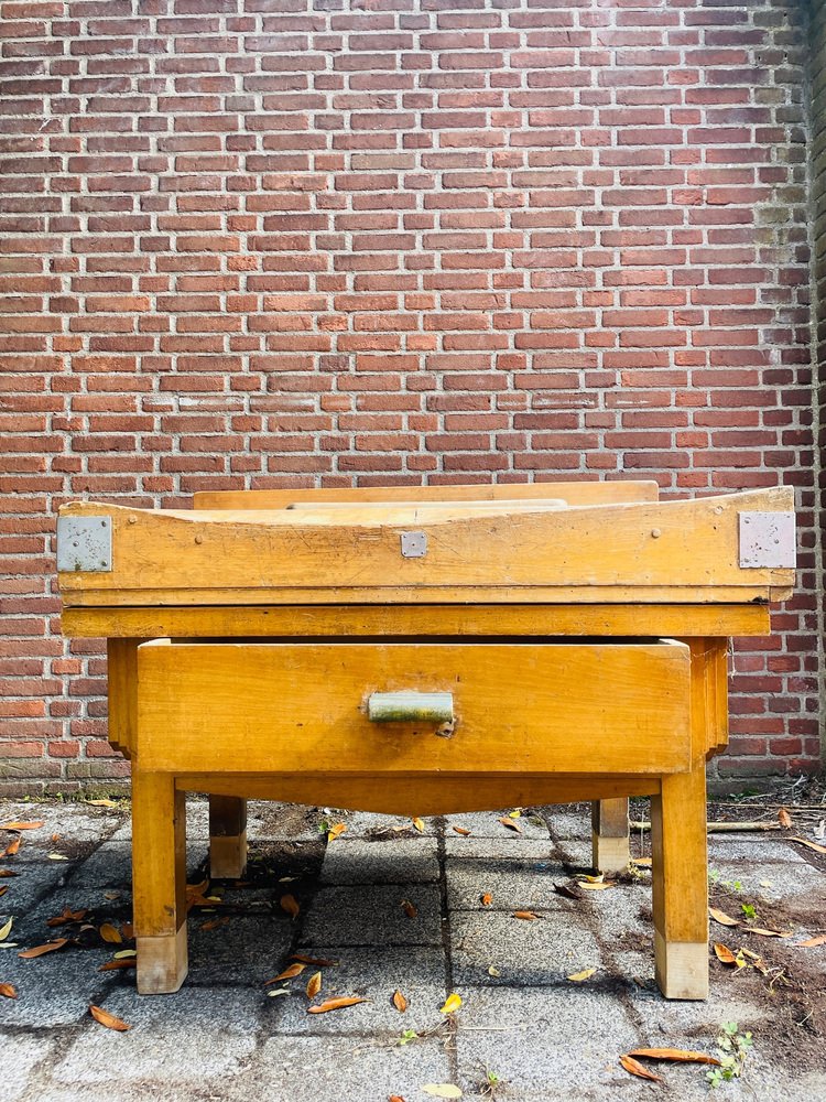 French Butchers Block, 1920s for sale at Pamono