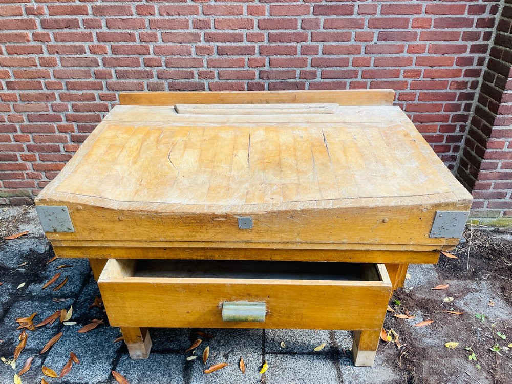 French Butchers Block, 1920s for sale at Pamono