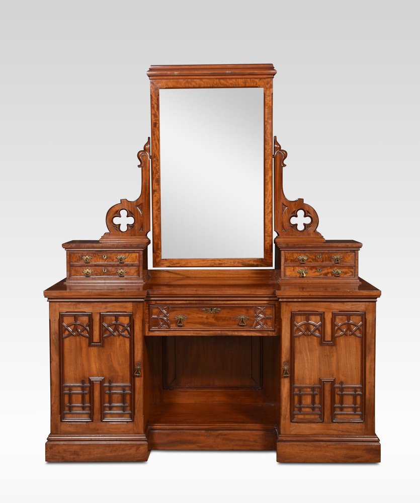 Gothic Revival Mahogany Dressing Table for sale at Pamono