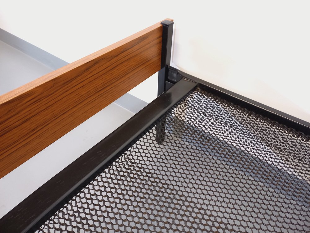 Vintage Metal and Formica Bed, 1960s for sale at Pamono