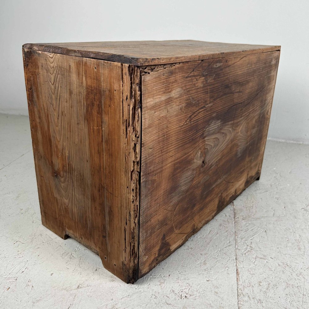Low Taishō Japan Tansu Chest, Japan., 1920s for sale at Pamono