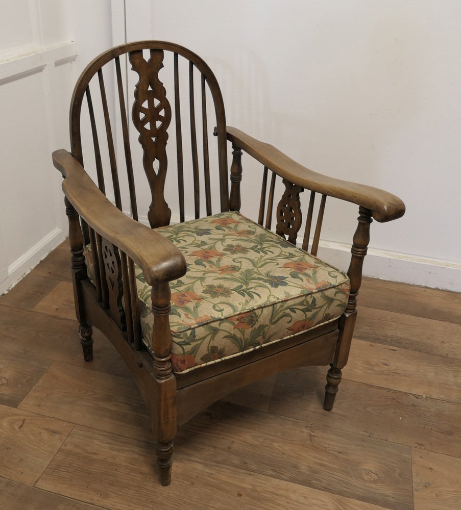 Beech and Ash Wheel Back Reclining Chair, 1930s for sale at Pamono