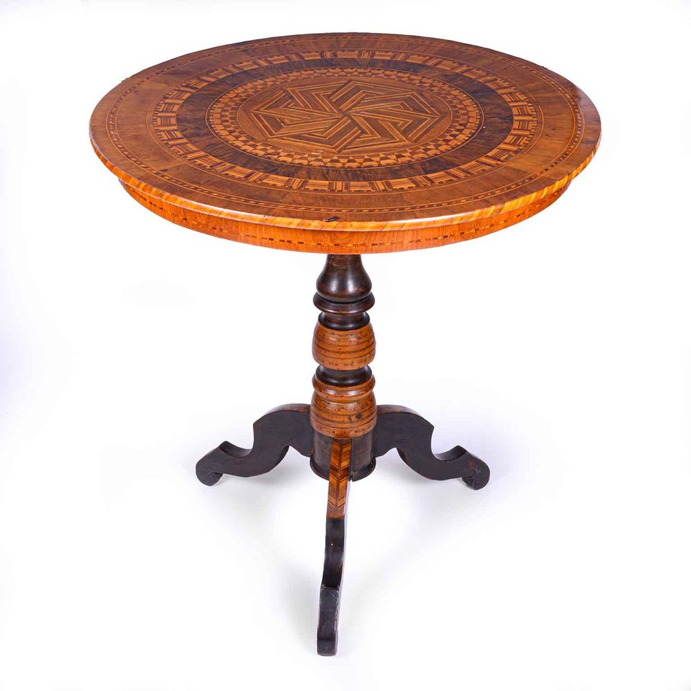 Round Inlaid Living Room Table for sale at Pamono