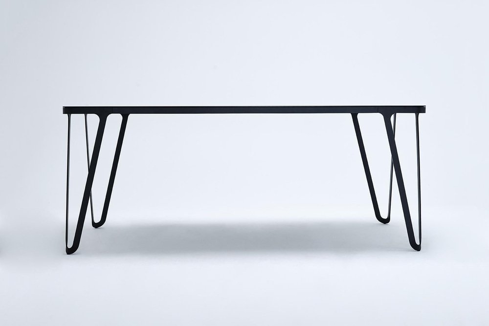 Loop Table 160 Oak by Sebastian Scherer for sale at Pamono