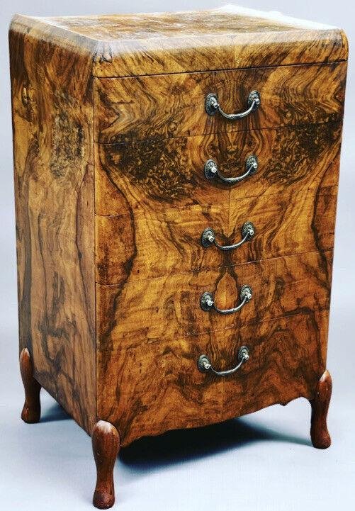 Art Deco Kommode aus Nussholz von Maurice Adams of London bei Pamono kaufen