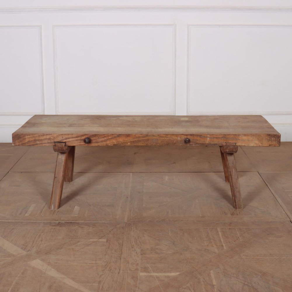Antique Oak Coffee Table, 1890s for sale at Pamono