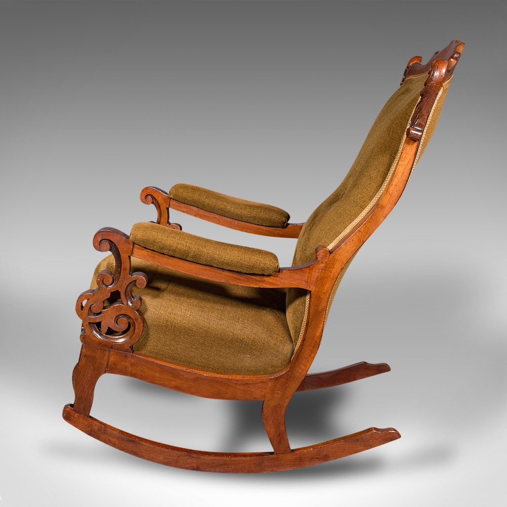 English Rocking Chair in Walnut, 1880s for sale at Pamono