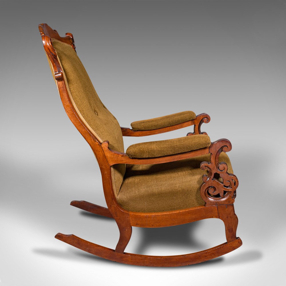 English Rocking Chair in Walnut, 1880s for sale at Pamono