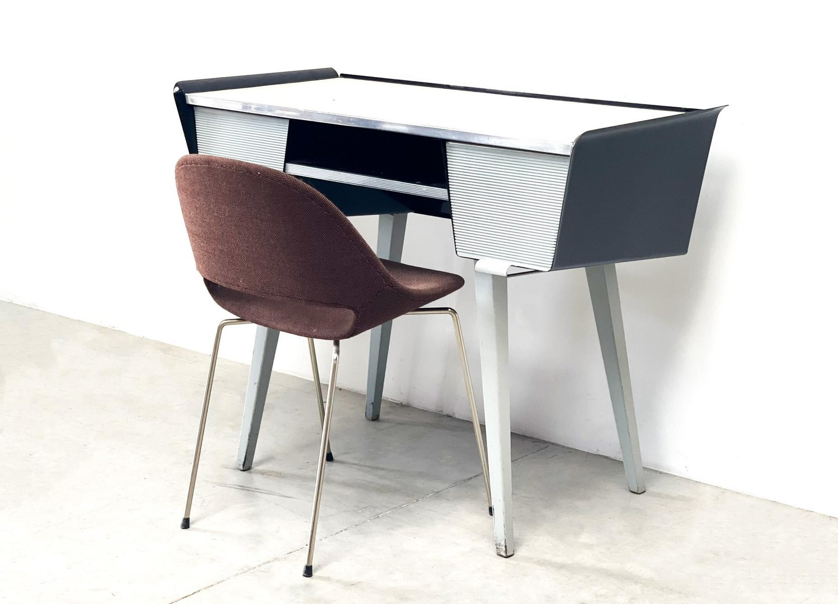 Vintage Sl 58 Chair by Leon Steynen, 1950s for sale at Pamono