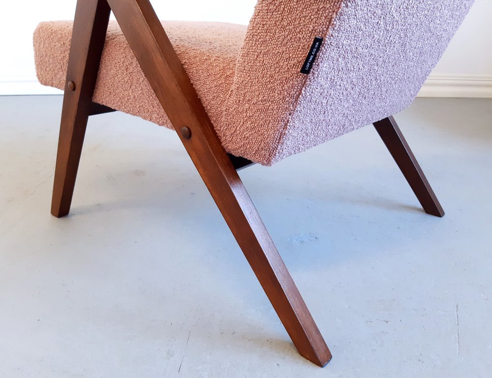 Mid-Century Model B 310 VAR Easy Chairs in Dusty Pink Bouclé, 1960s ...