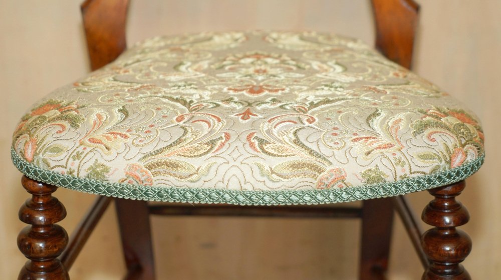 Victorian Walnut Medallion Back Side Dressing Table Chair, 1880s for ...