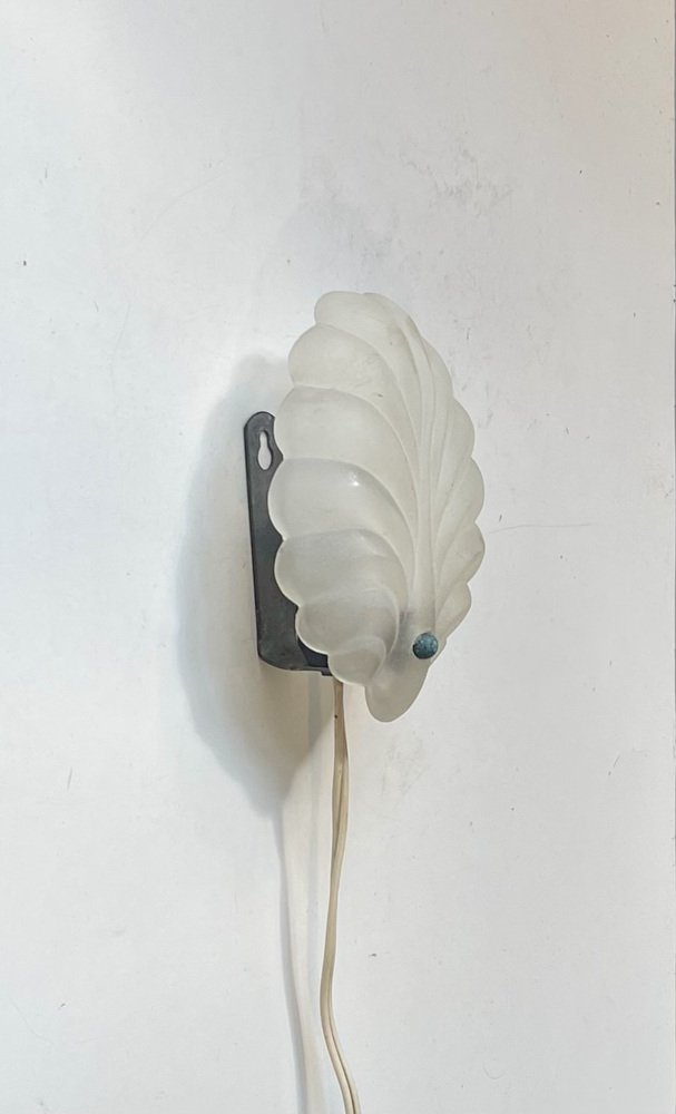 Scandinavian Art Deco Clam Shell Wall Sconce, 1930s for sale at Pamono