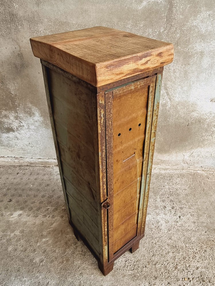Small Industrial Locker, 1930s for sale at Pamono