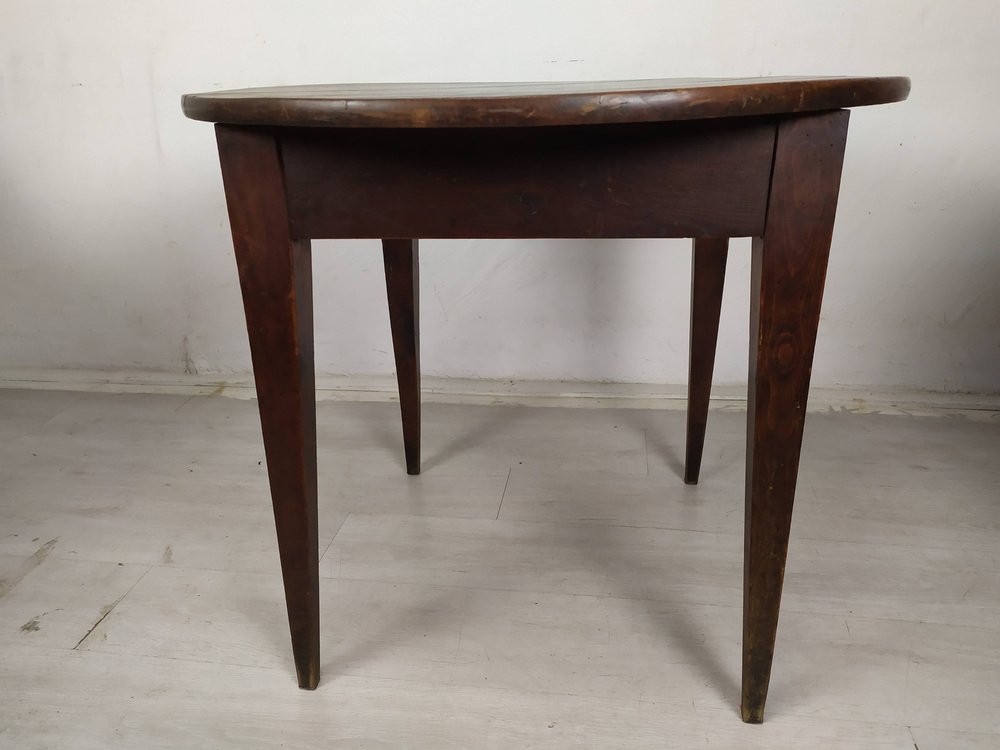 Round Oak Farm Table for sale at Pamono