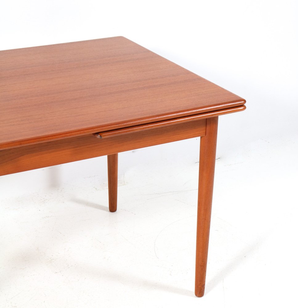 Mid-Century Modern Teak Mo. 215 Extendable Dining Room Table from ...