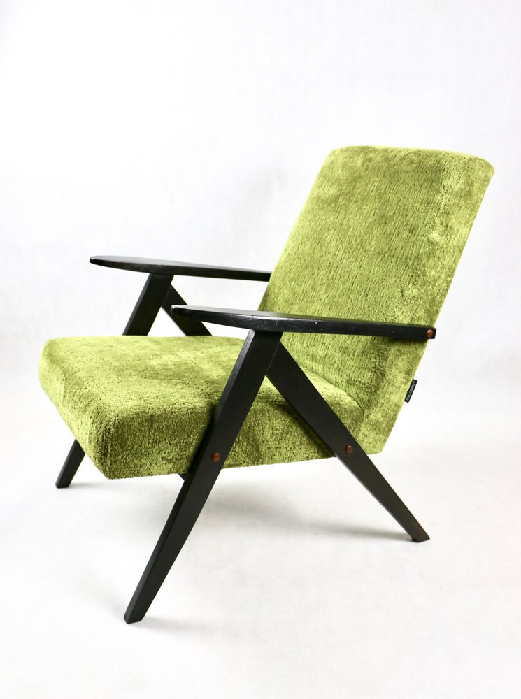 Vintage Olive Green Model B-310 Armchair, 1970s for sale at Pamono