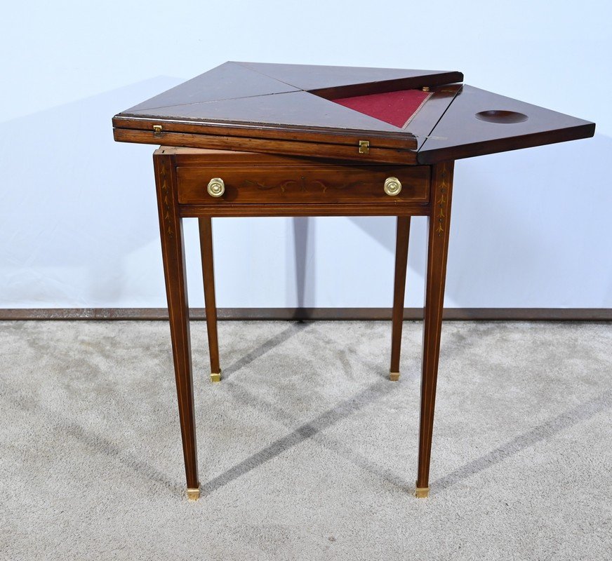 Molden Mahogany Handkerchief Table, 1920s for sale at Pamono