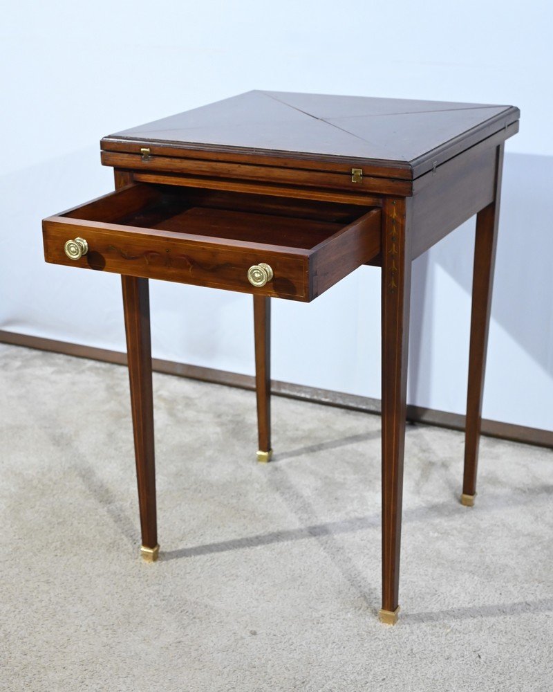 Molden Mahogany Handkerchief Table, 1920s for sale at Pamono