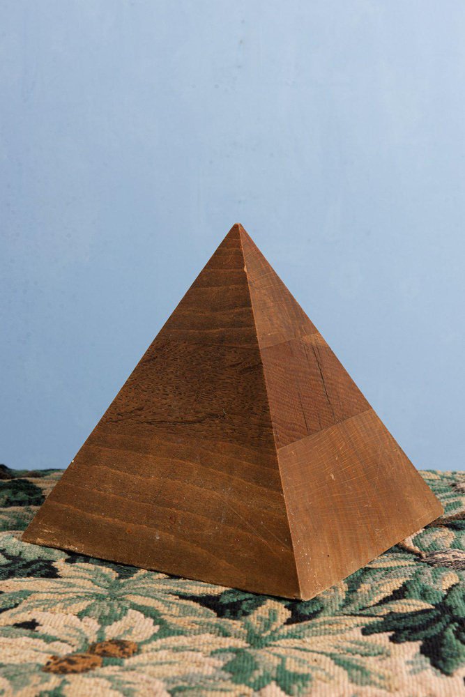 Mid-Century Pyramid in Oak for sale at Pamono