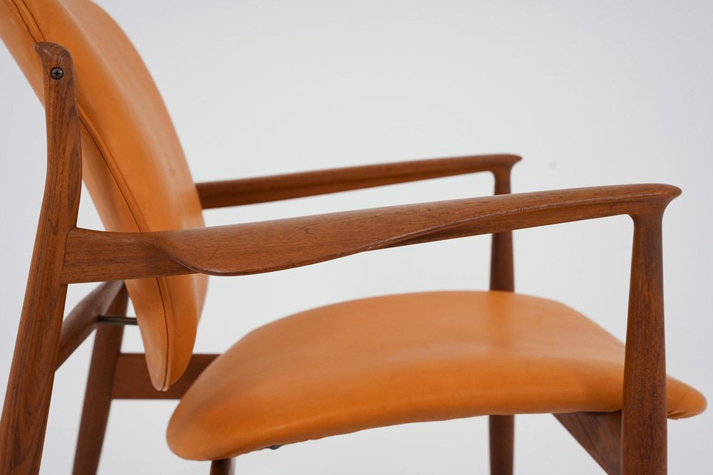 Model FD 136 Lounge Chair in Cognac Leather and Teak by Finn Juhl ...