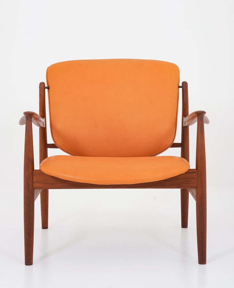 Model FD 136 Lounge Chair in Cognac Leather and Teak by Finn Juhl ...