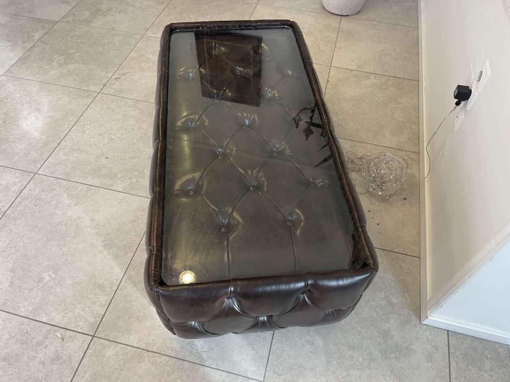 Vintage Chesterfield Coffee Table for sale at Pamono