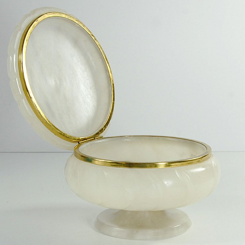Vintage Italian Alabaster Lidded Container, 1980s for sale at Pamono