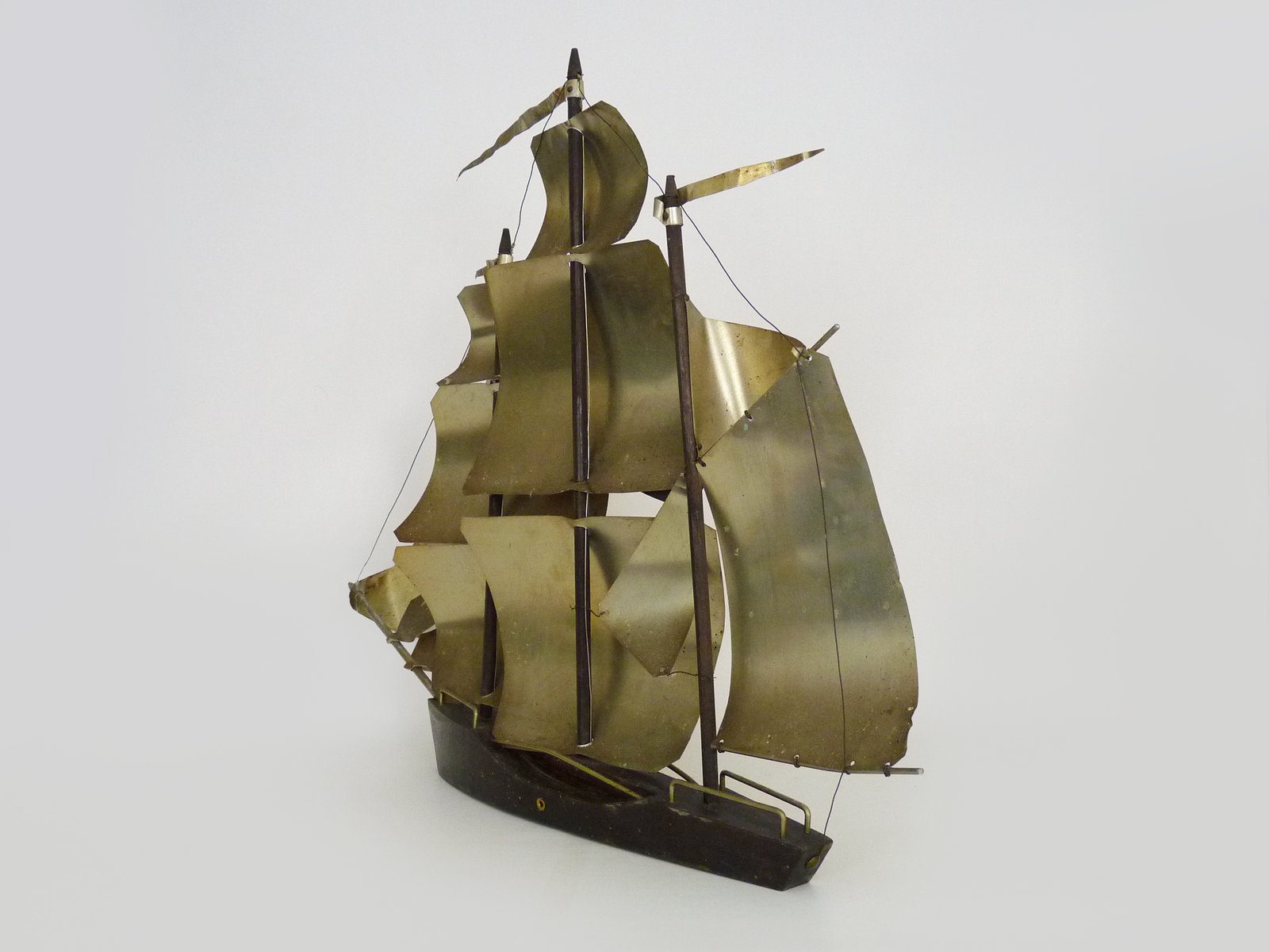 Vintage Decorative Boat with Brass Sails, 1960s for sale at Pamono