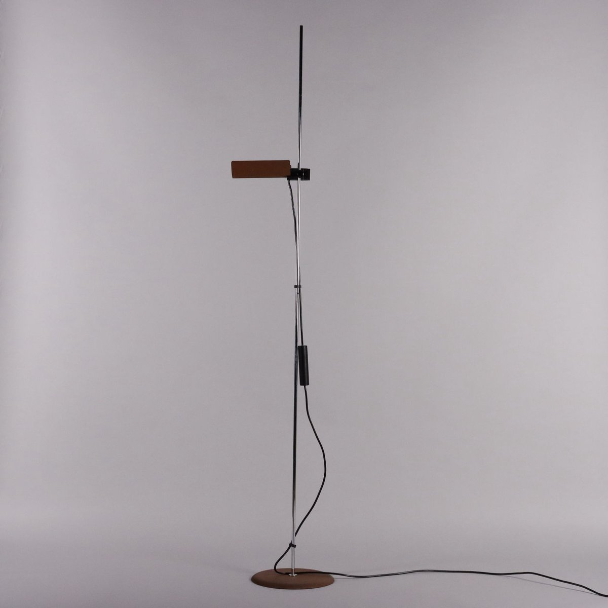 Vintage Table Lamp with Metal Base, 1970s for sale at Pamono