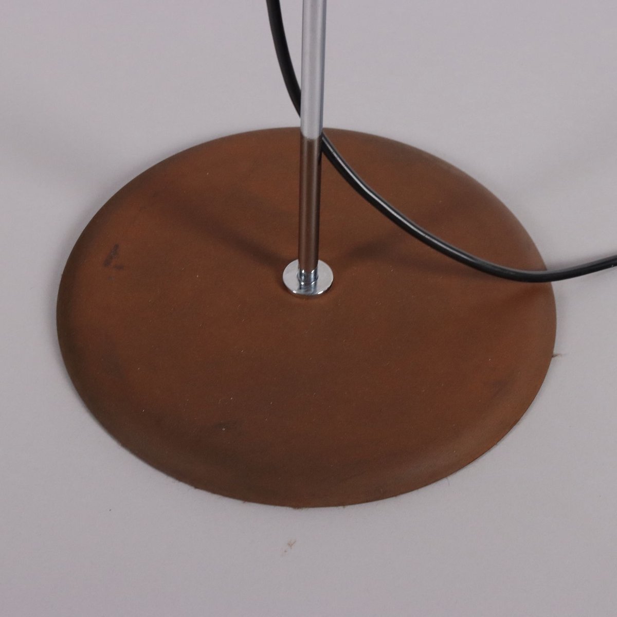 Vintage Table Lamp with Metal Base, 1970s for sale at Pamono