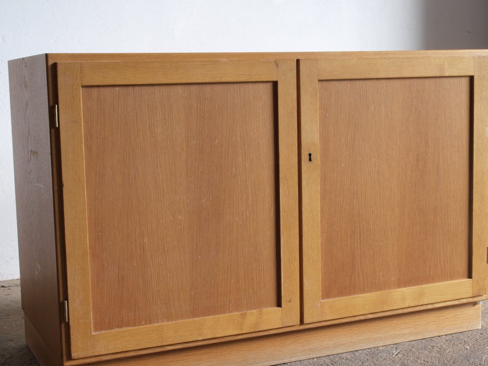 Oak Cabinet by Børge Mogensen for Søborg Møbelfabrik, 1960s for sale at ...