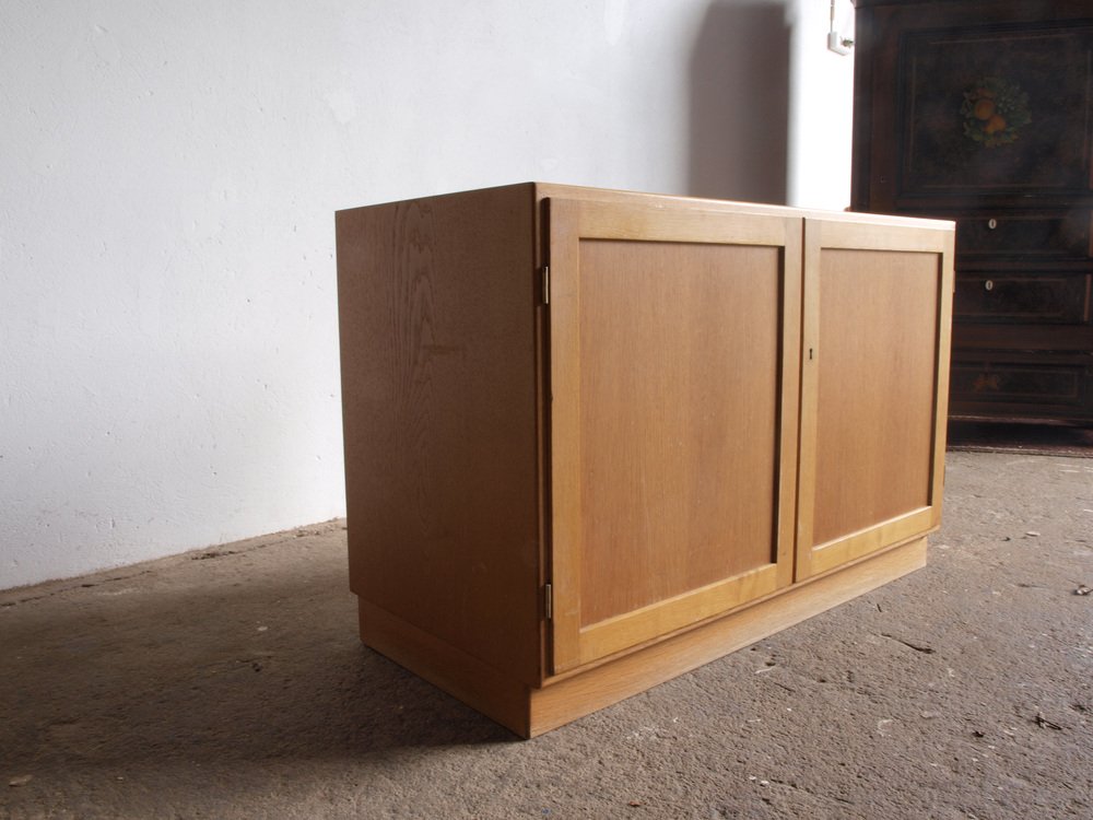 Oak Cabinet by Børge Mogensen for Søborg Møbelfabrik, 1960s for sale at ...