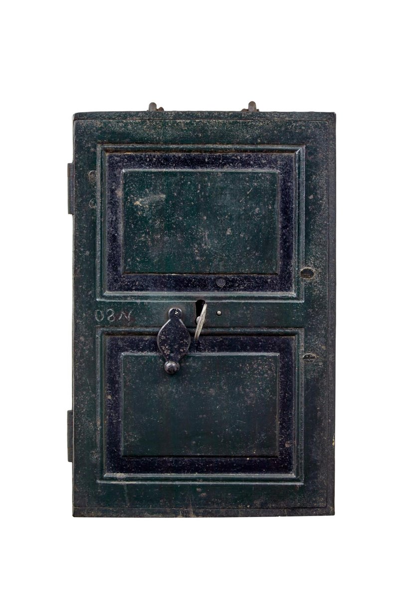 Early 19th Century Painted Iron Safe for sale at Pamono