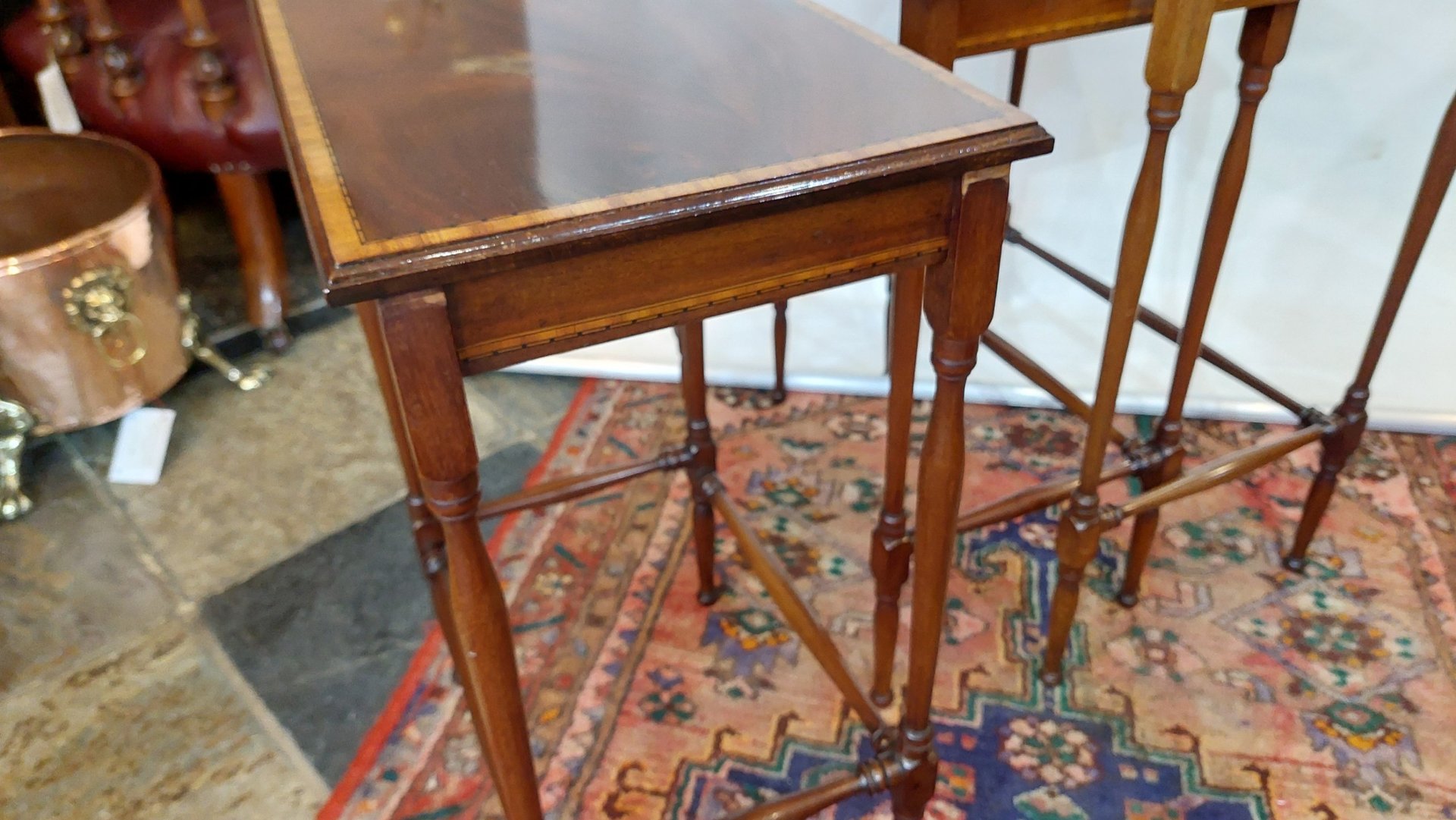 Edwardian Mahogany Nesting Tables, Set of 3 for sale at Pamono