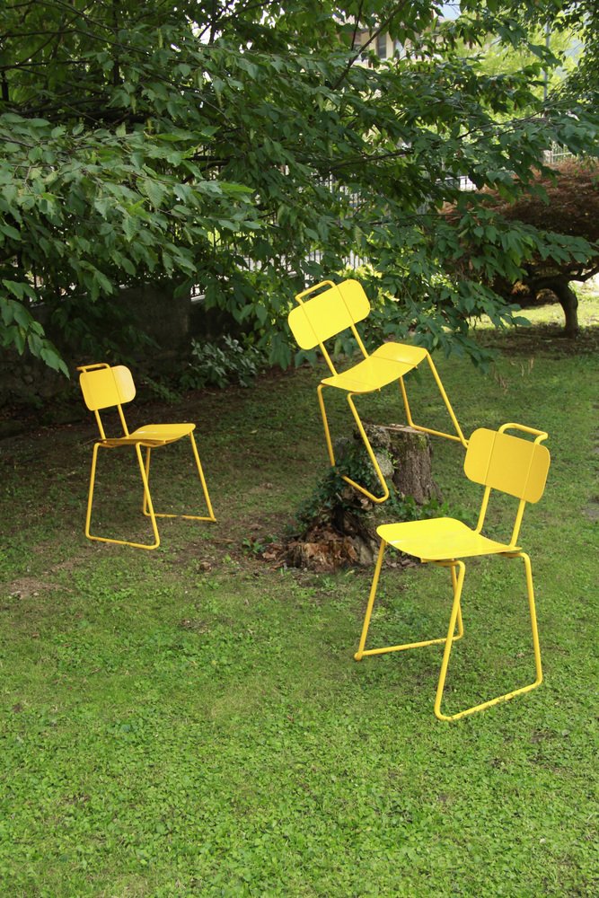Vintage Italian Yellow Metal Chair, 1980s for sale at Pamono