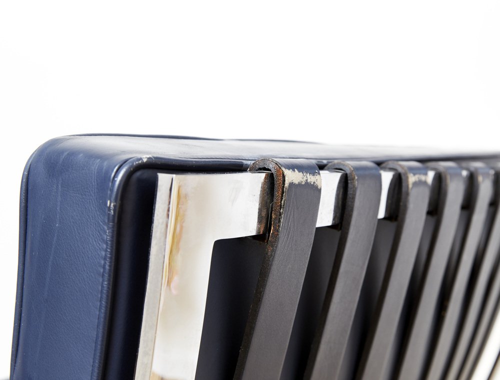 MR 90 Barcelona Lounge Chair by Ludwig Mies Van Der Rohe for Knoll Inc ...