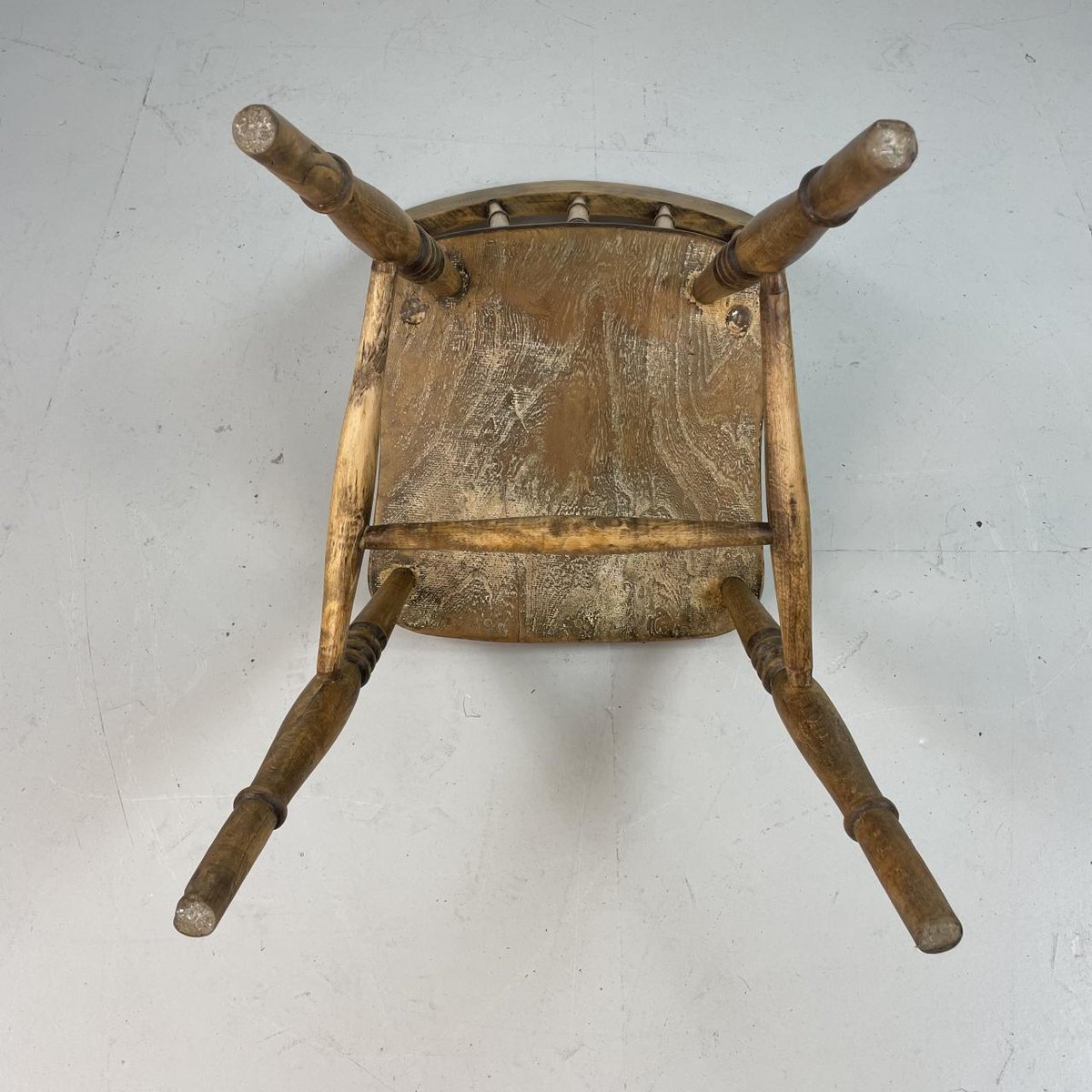 Victorian Turned Wooden Chair for sale at Pamono