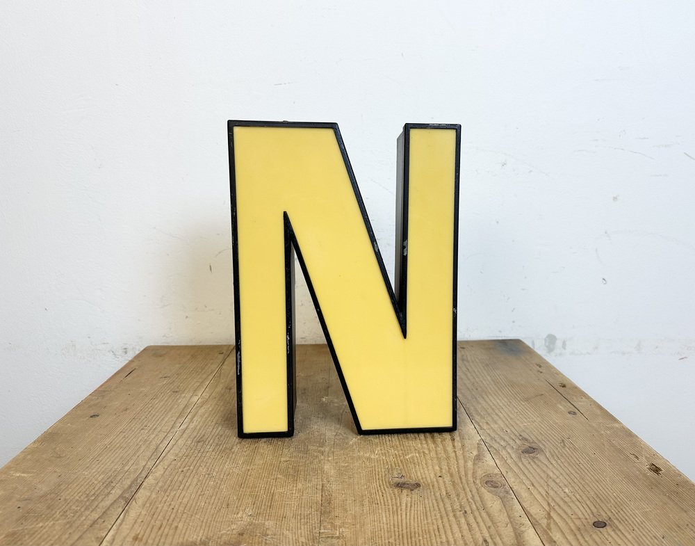 Vintage Illuminated Letter N, 1970s for sale at Pamono