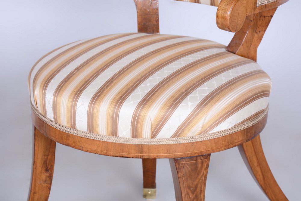 Biedermeier Walnut Armchair by Josef Danhauser, 1820s for sale at Pamono