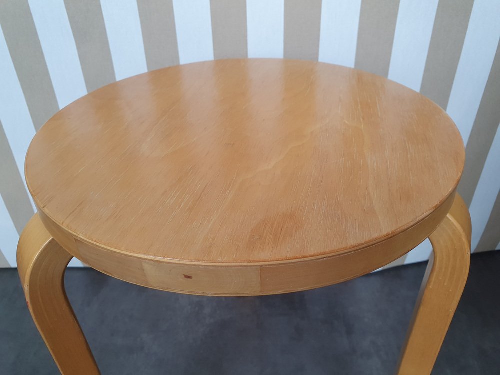 Artek 60 Hocker von Alvar Aalto für Artek, 1970er bei Pamono kaufen