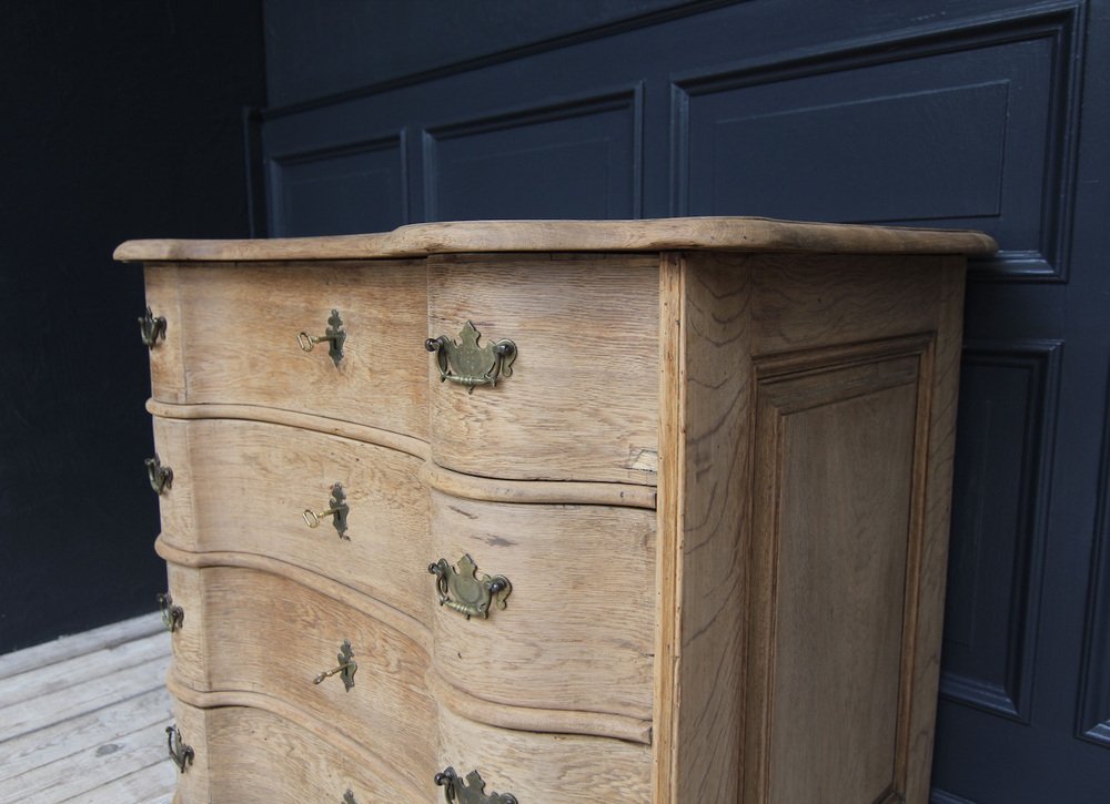 Antique Curved Baroque Chest of Drawers for sale at Pamono