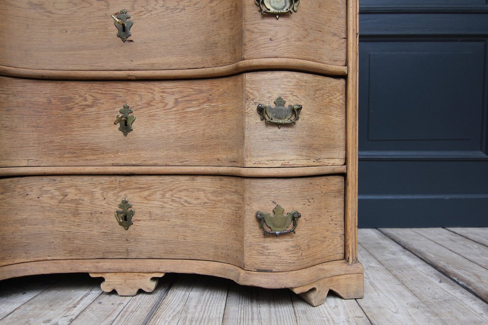 Antique Curved Baroque Chest of Drawers for sale at Pamono