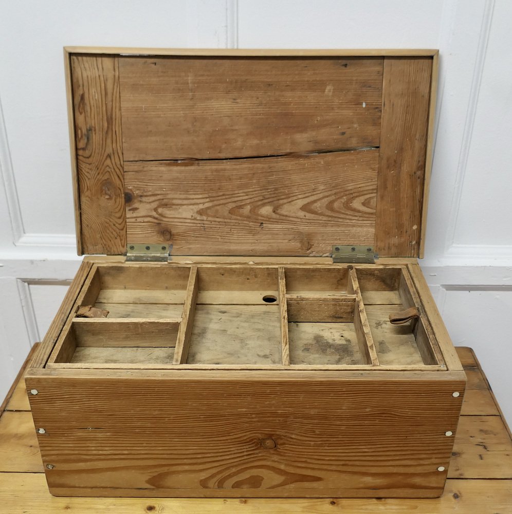Victorian Pine Craft Box for sale at Pamono