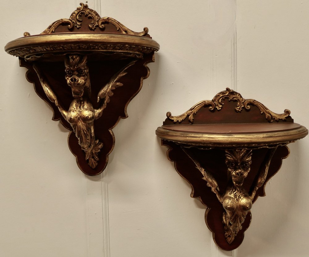 Large Italian Carved Gilt Wall Brackets, 1800s, Set of 2 for sale at Pamono