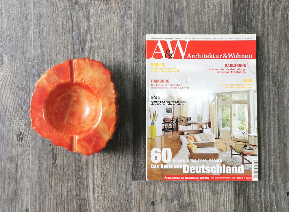 Korallenroter Vintage Aschenbecher aus Marmor, 1960/70er bei Pamono kaufen